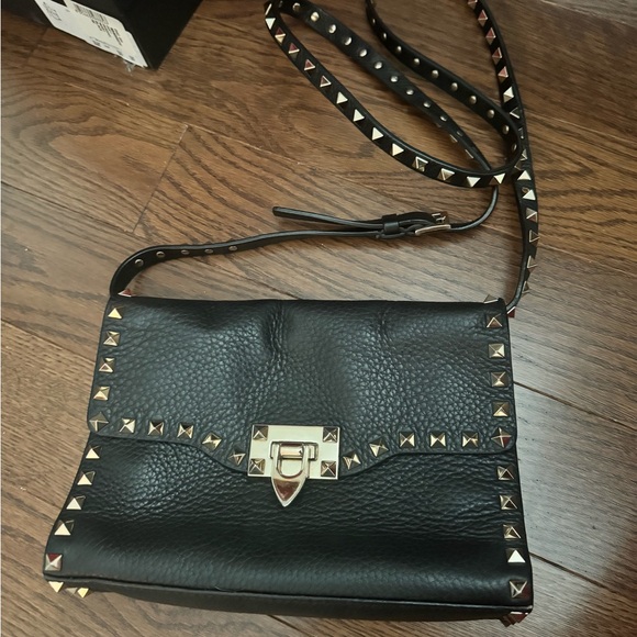 Valentino Garavani | Bags | Valentino Rockstud Crossbody | Poshmark